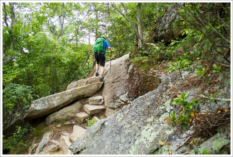 Dragons Tooth – Virginia Trail Guide