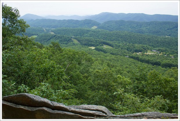 Dragons Tooth – Virginia Trail Guide